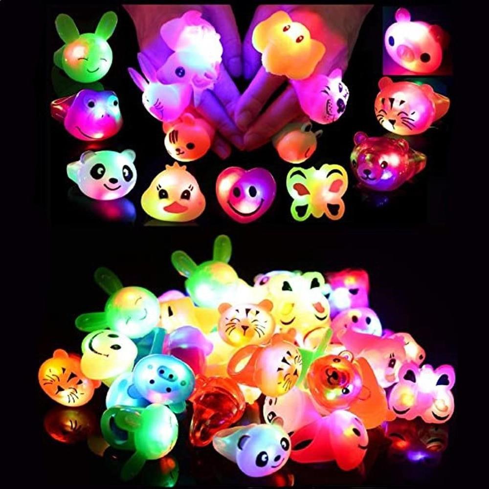 5ks / set dětské hračky Flash LED Cartoon světla záře ve tmě Hračky Pro ...